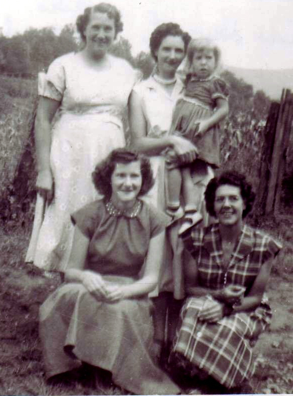 Wanda Howard Fisher Photograph Collection