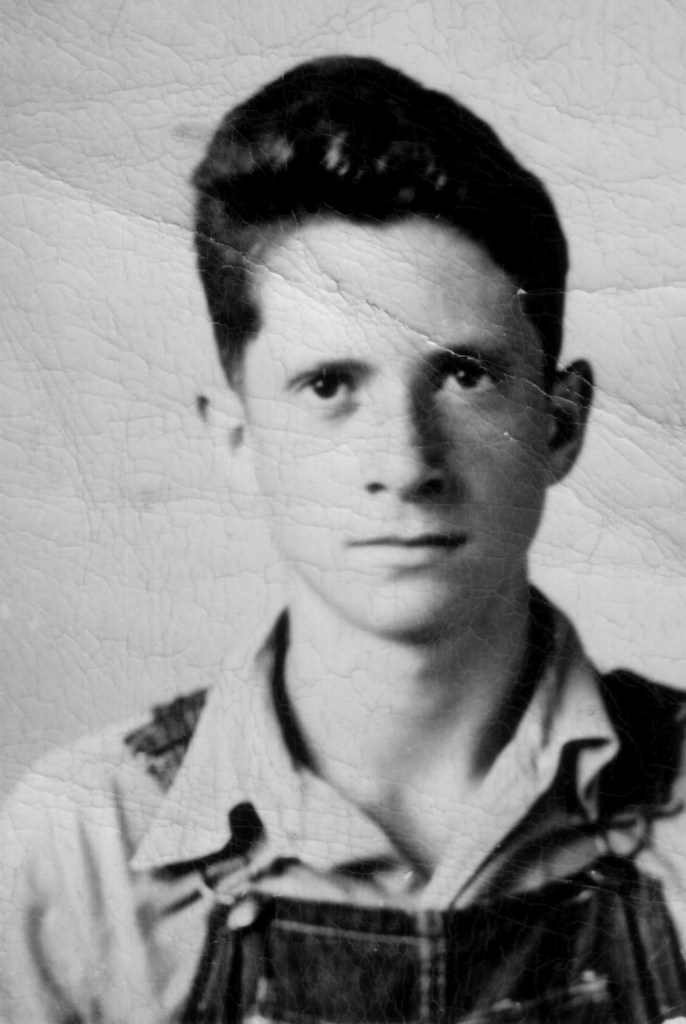 Wanda Howard Fisher Photograph Collection