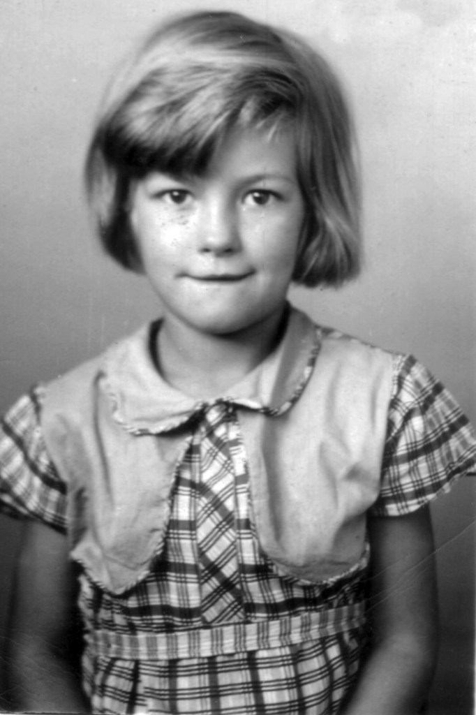 Wanda Howard Fisher Photograph Collection