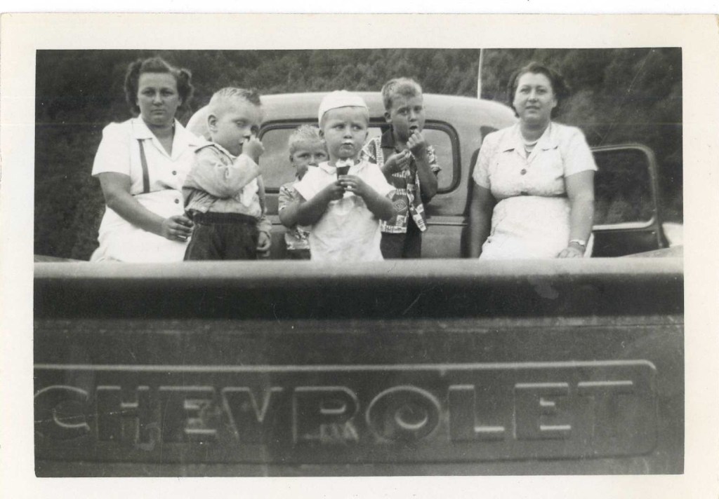 Teaster Family Photograph Collection